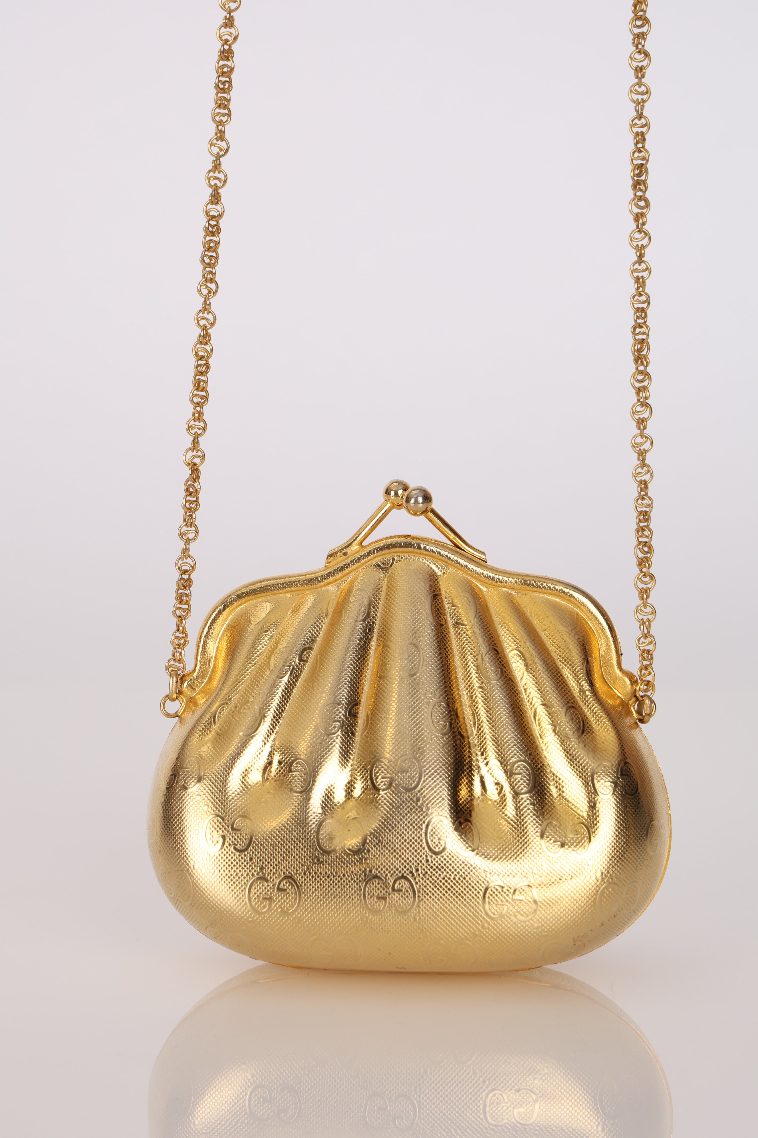Rare Gucci Gold GG Metal Shell '1970s' Minaudière – FashioNica