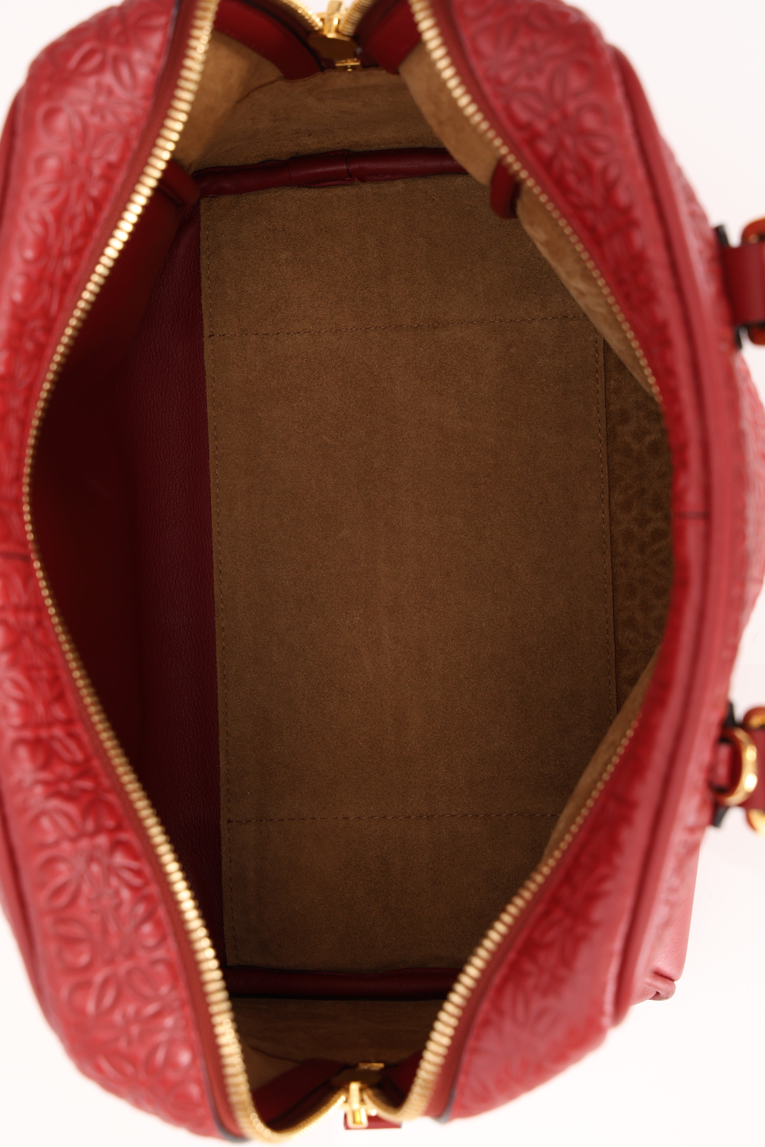 Loewe Anagram Embossed Monogram Amazona 32 – FashioNica